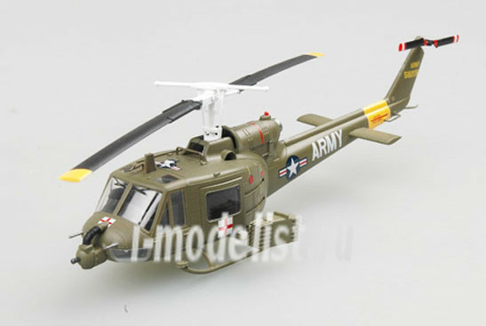 36908 Easy model 1/72 Собранная и покрашенная модель вертолёт UH-1B во ...